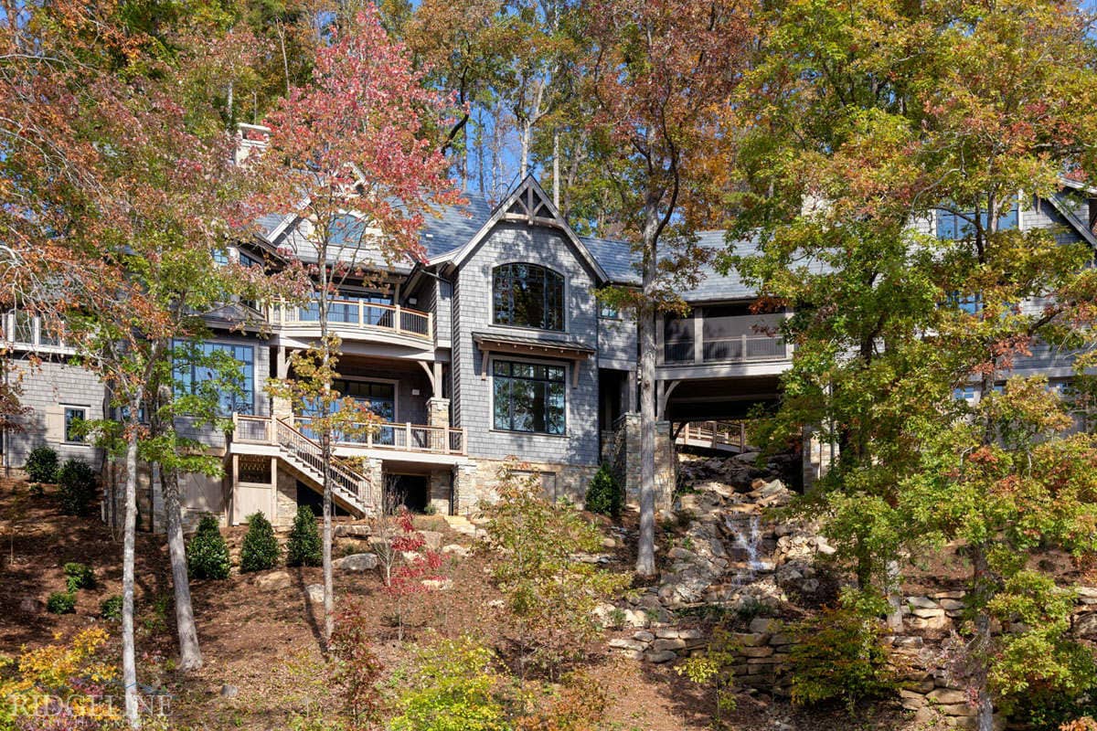 The Reserve at Lake Keowee I - Ridgeline Construction Group